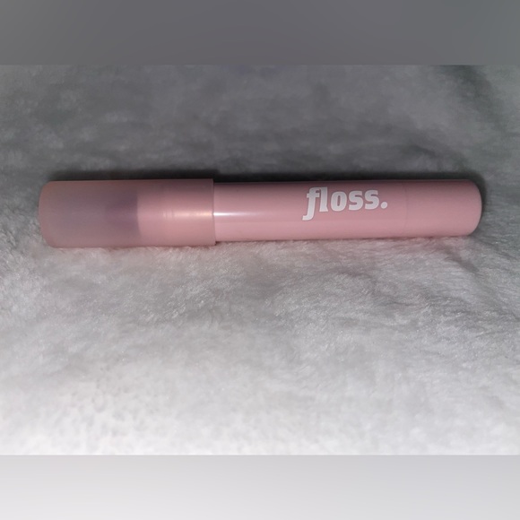 Floss | Makeup | Floss Sheer Lip Tint | Poshmark